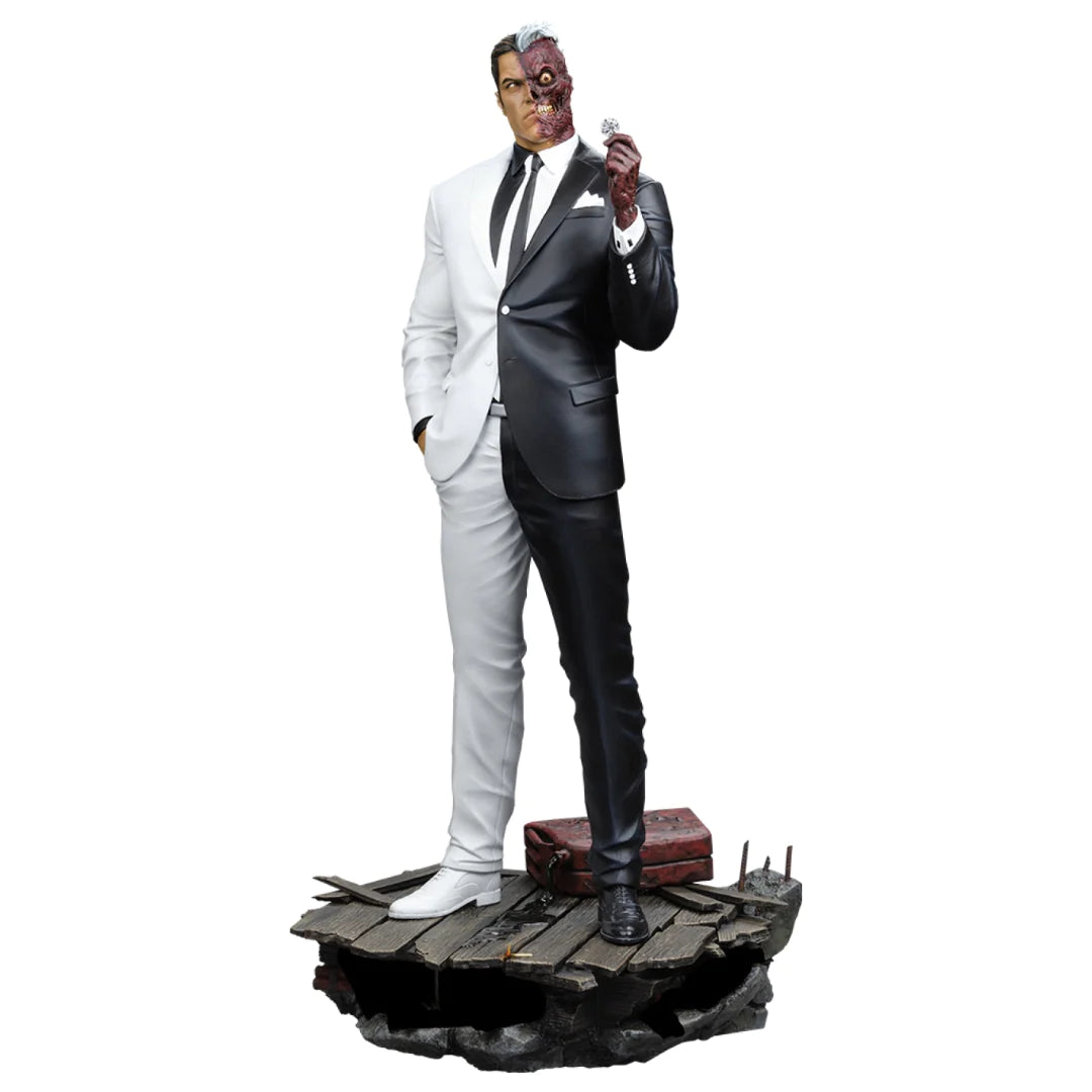 TWO-FACE Collector 1/4 Scale Maquette By Tweeterhead